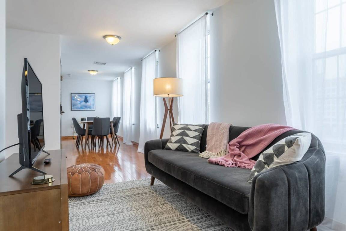 130 M² Apartment ∙ 3 Bedrooms ∙ 6 Guests - Cherry Hill, NJ