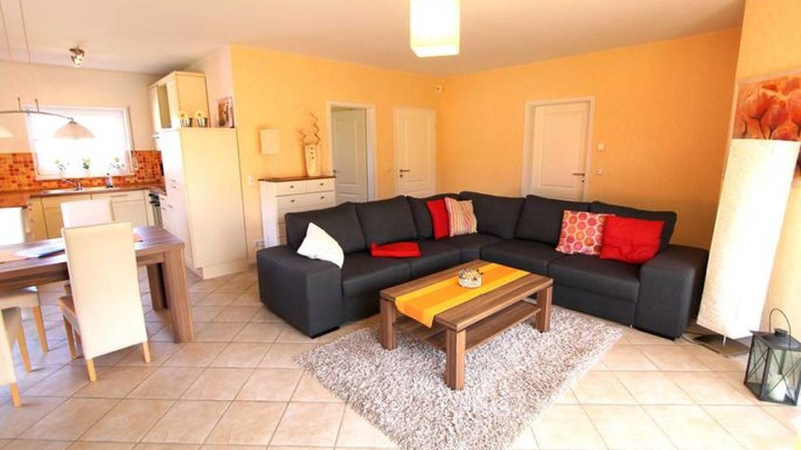 78 M² Ferienwohnung ∙ 2 Schlafzimmer ∙ 4 Gäste - Rerik