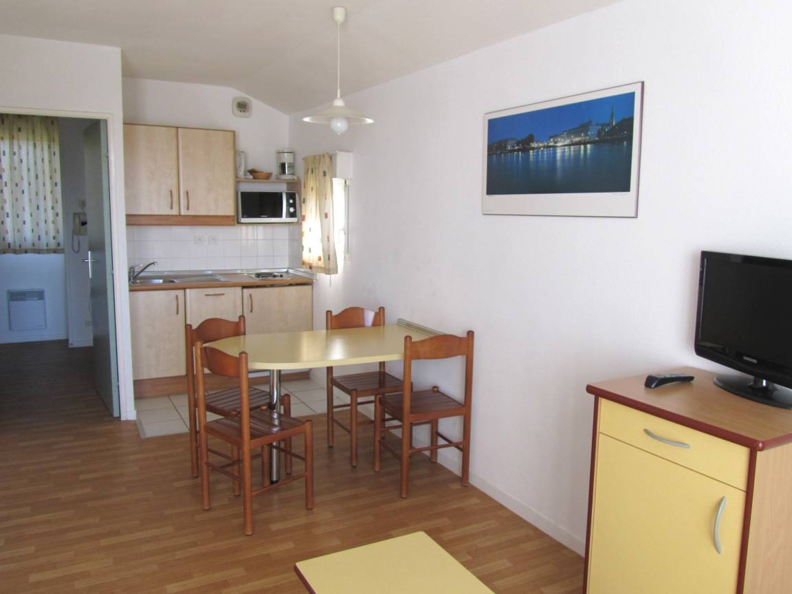 28 M² Studio Flat ∙ 1 Bedroom ∙ 2 Guests - Bayonne