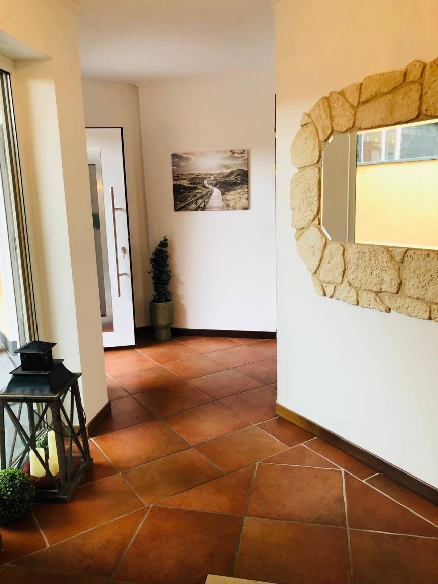 90 M² Apartment ∙ 1 Bedroom ∙ 6 Guests - Bingen