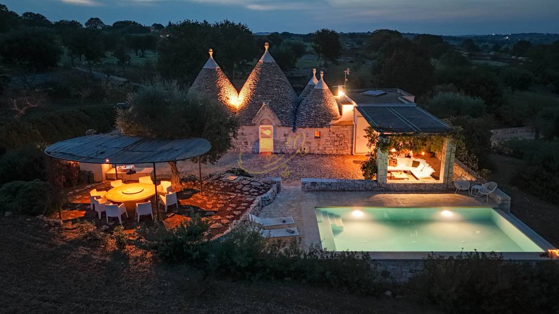85 M² House ∙ 2 Bedrooms ∙ 6 Guests - Alberobello