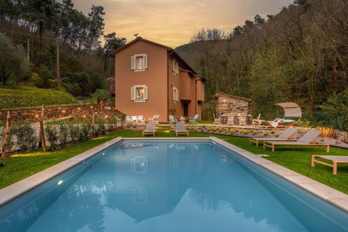 260 M² Villa ∙ 4 Bedrooms ∙ 8 Guests - Pisa