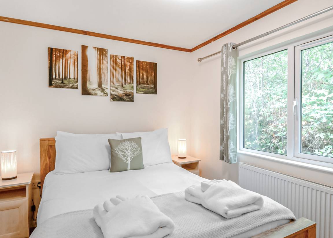 Chalet ∙ 2 Bedrooms ∙ 4 Guests - Cheshire