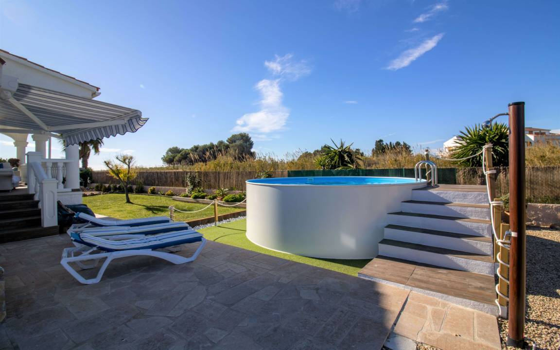 240 M² Villa ∙ 3 Schlafzimmer ∙ 6 Gäste - Alcossebre