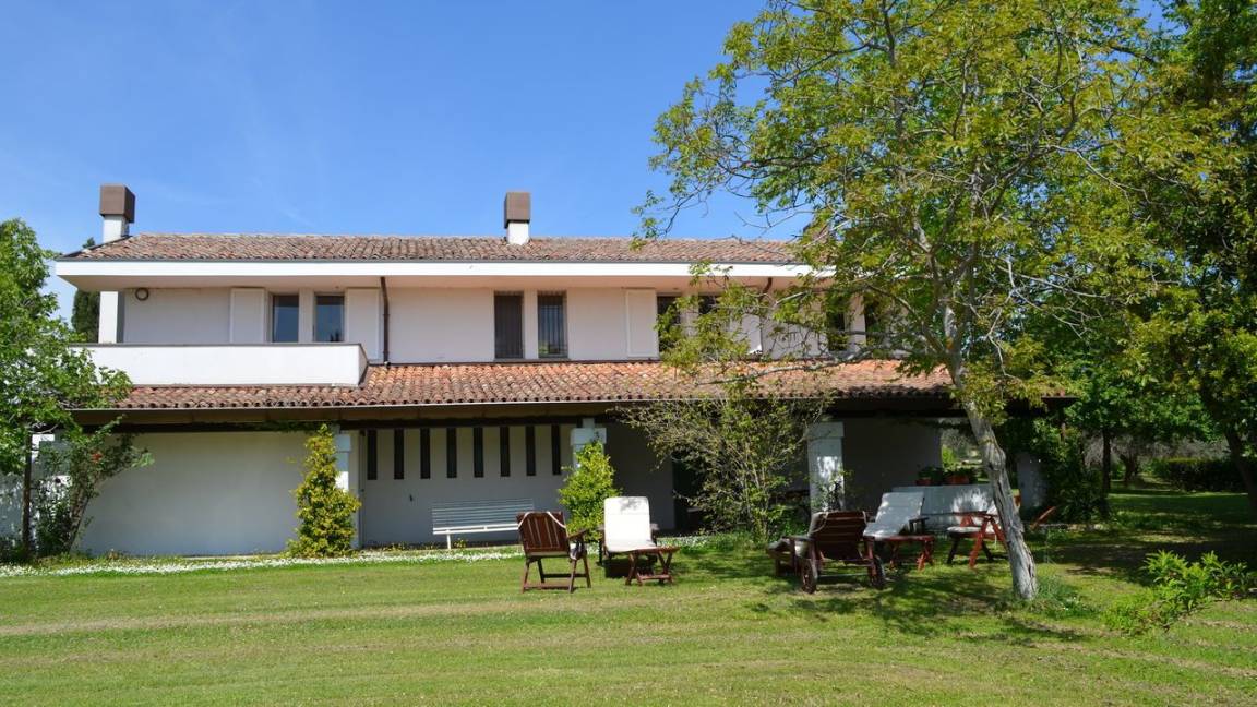 300 M² Casa ∙ 5 Habitaciones ∙ 9 Huéspedes - Rimini