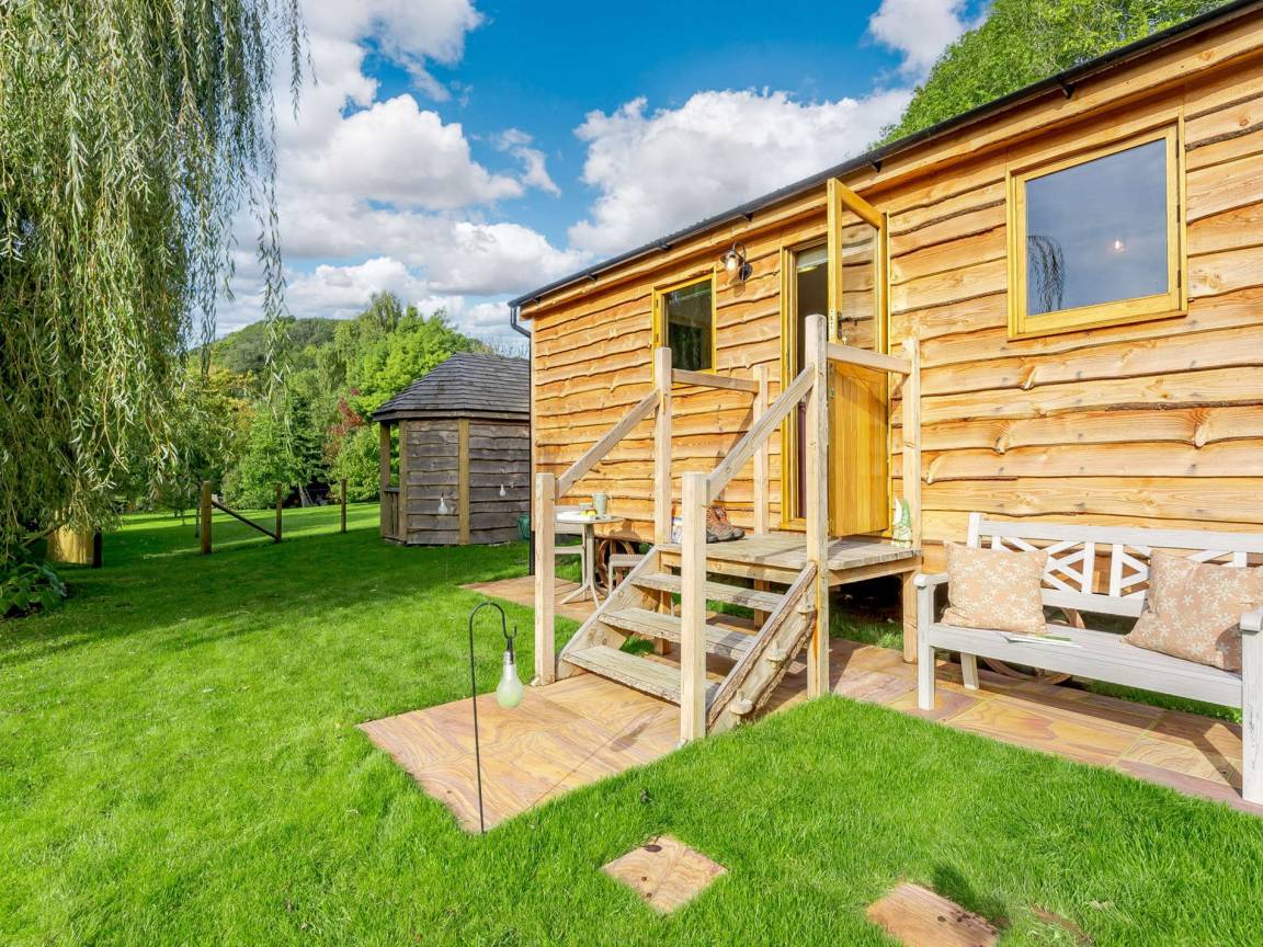 Cottage ∙ 1 Bedroom ∙ 2 Guests - Hampshire