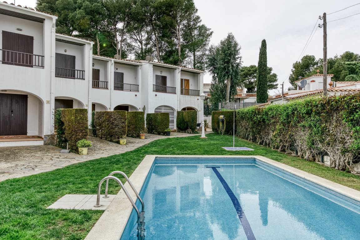 60 M² House ∙ 2 Bedrooms ∙ 4 Guests - L'Escala