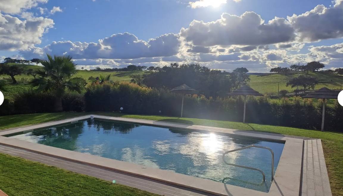 80 M² Apartamento ∙ 2 Habitaciones ∙ 5 Huéspedes - Almodôvar