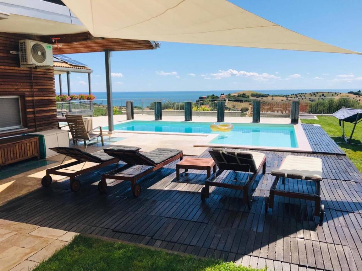 55 M² House ∙ 1 Bedroom ∙ 4 Guests - Roseto degli Abruzzi
