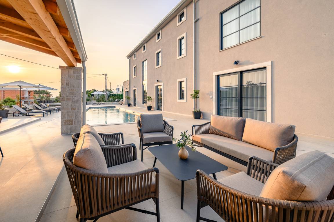 400 M² Villa ∙ 5 Schlafzimmer ∙ 12 Gäste - Rovinj