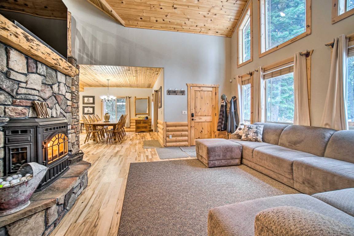 260 M² House ∙ 3 Bedrooms ∙ 14 Guests - Garden Valley, ID