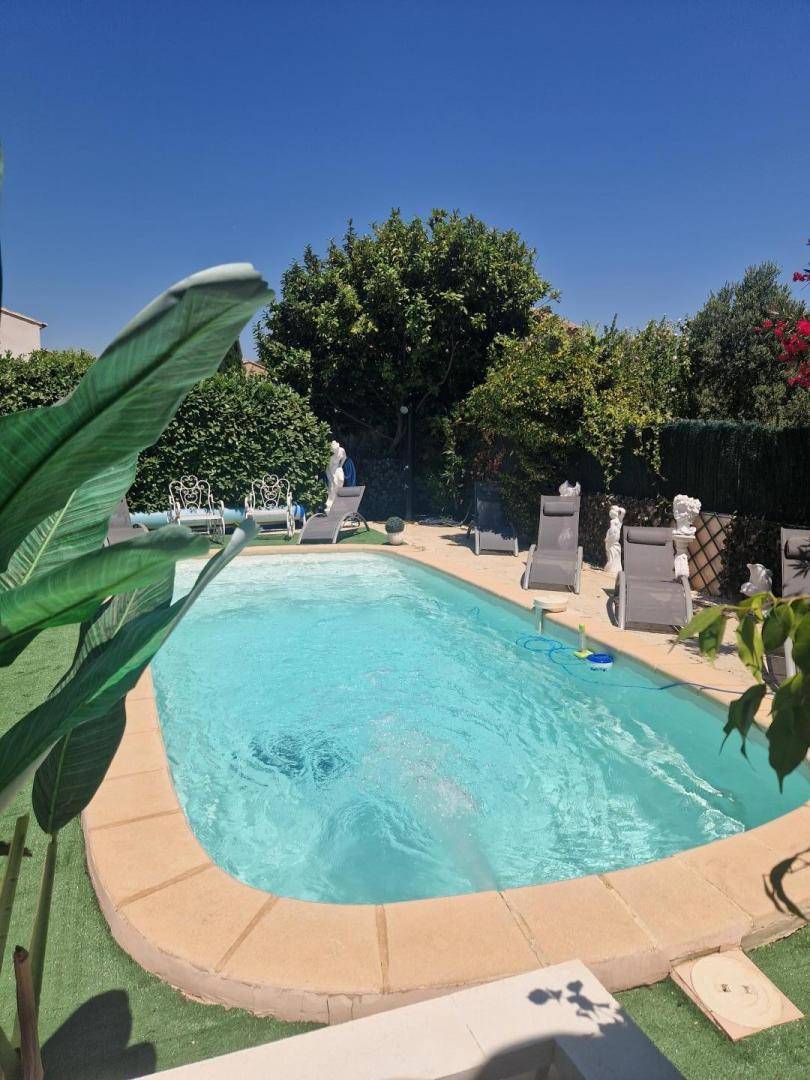 137 M² Mökki ∙ 3 Makuuhuonetta ∙ 6 Vierasta - Bandol