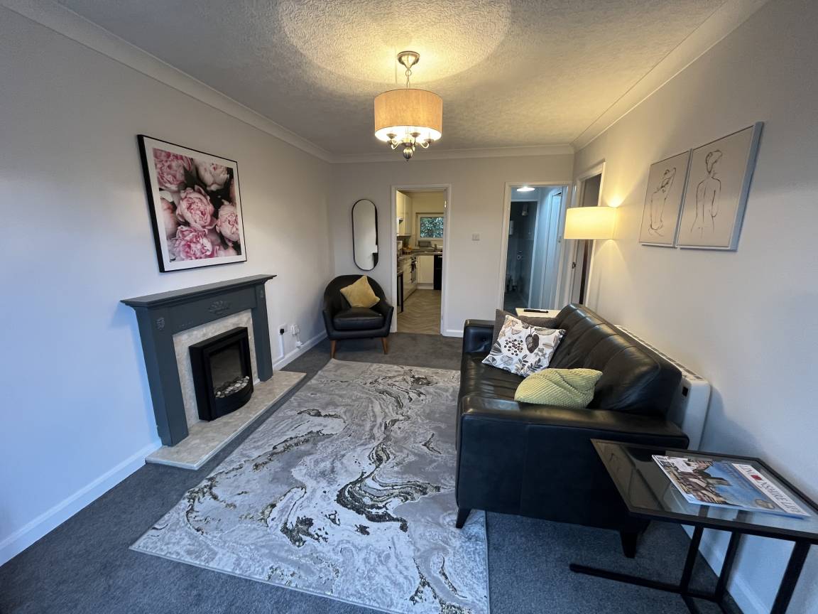 Apartment ∙ 2 Bedrooms ∙ 3 Guests - Anderby Creek