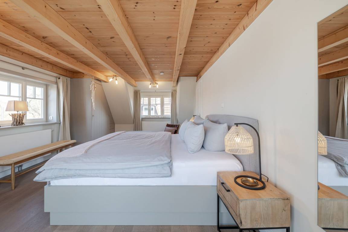 146 M² Ferienhaus ∙ 3 Schlafzimmer ∙ 6 Gäste - Keitum