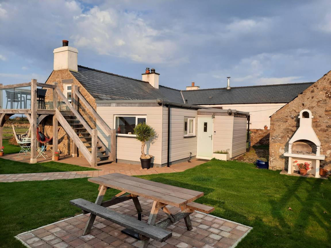 Cottage ∙ 3 Bedrooms ∙ 6 Guests - Abersoch