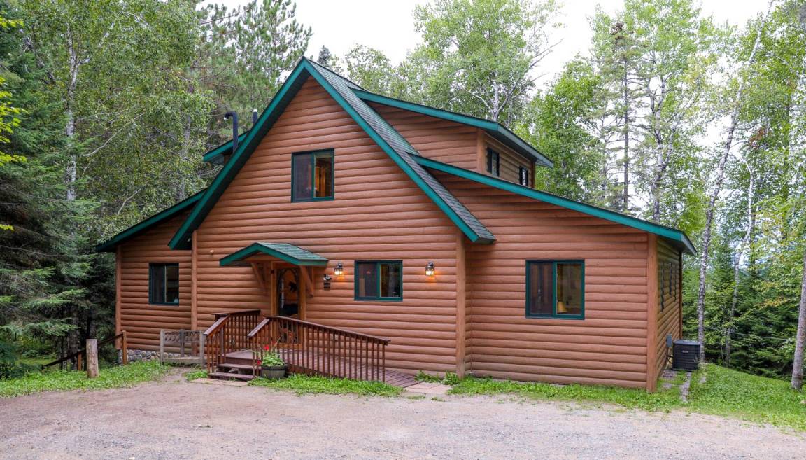 House ∙ 6 Bedrooms ∙ 18 Guests - Bear Head Lake State Park, Ely