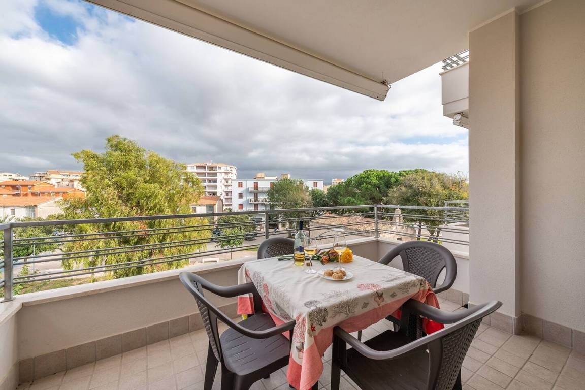 60 M² Apartment ∙ 2 Bedrooms ∙ 5 Guests - Alghero