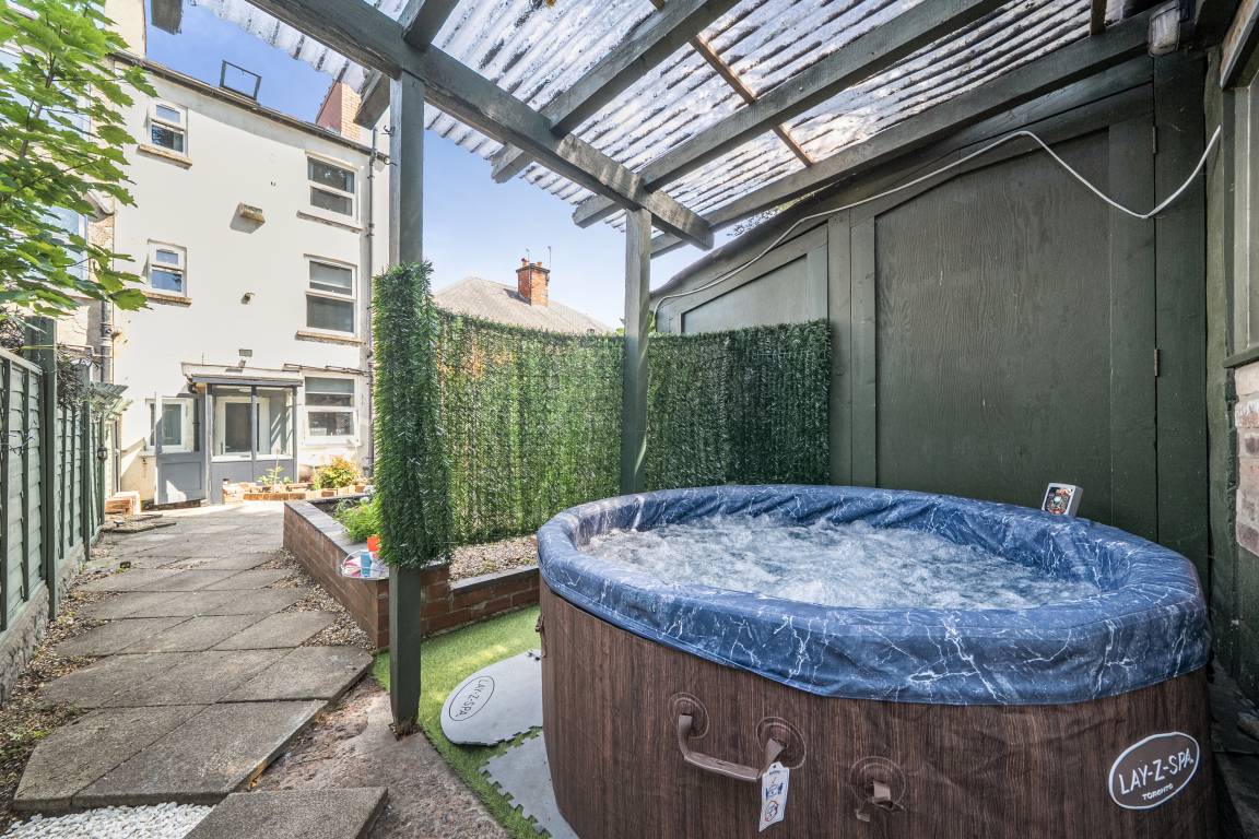 40 M² Casa ∙ 4 Habitaciones ∙ 8 Huéspedes - Nottingham