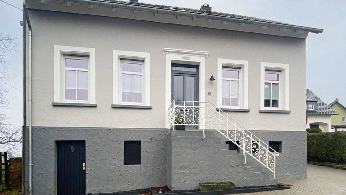 120 M² Apartment ∙ 3 Bedrooms ∙ 6 Guests - Saarbrücken