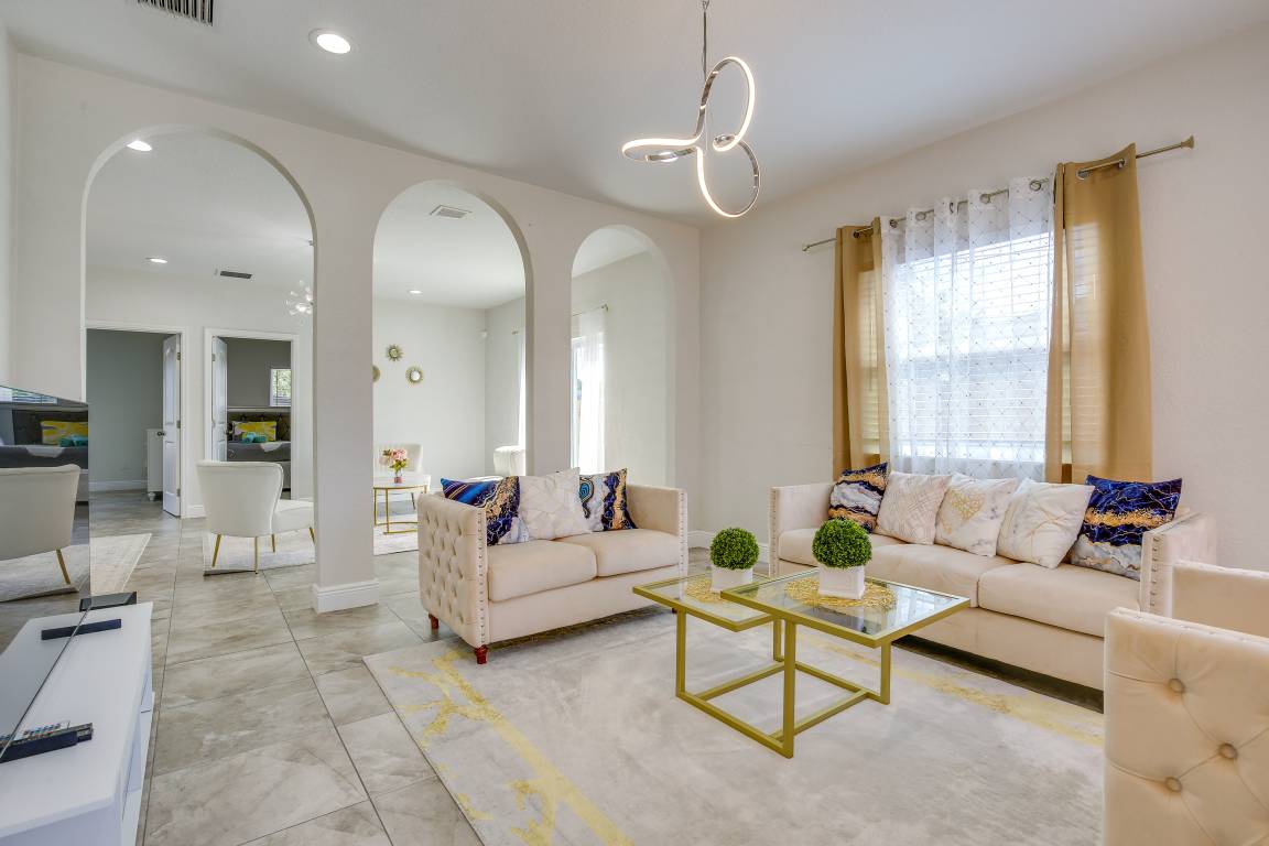 133 M² House ∙ 4 Bedrooms ∙ 12 Guests - Sunrise, FL