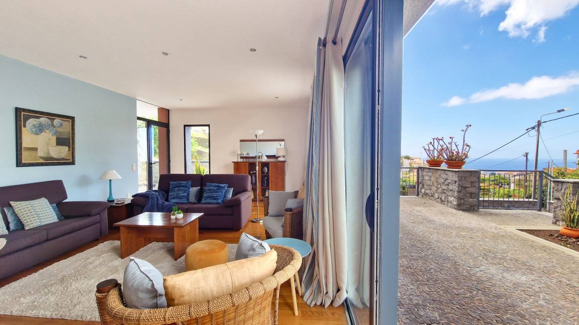 211 M² House ∙ 2 Bedrooms ∙ 4 Guests - Madeira