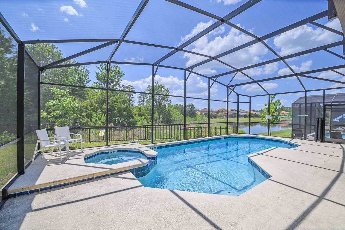 Apartamento ∙ 9 Habitaciones ∙ 19 Huéspedes - Kissimmee, FL
