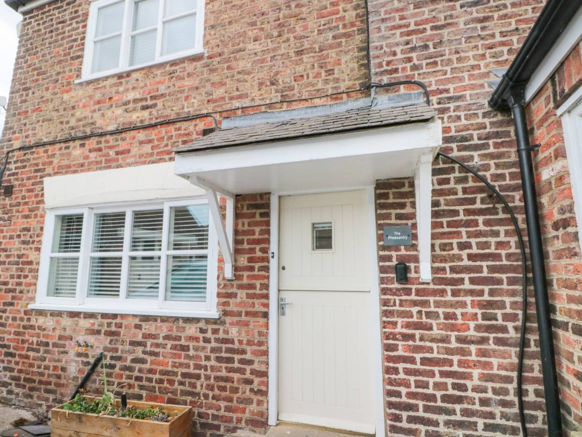Cottage ∙ 3 Bedrooms ∙ 6 Guests - Flamborough