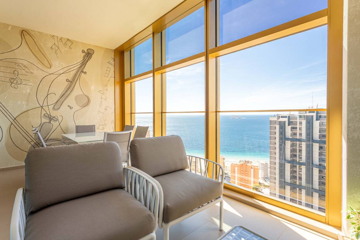 95 M² Apartment ∙ 2 Bedrooms ∙ 5 Guests - Benidorm
