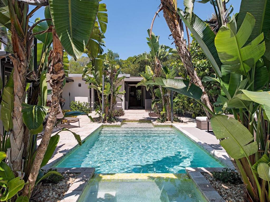 151 M² Bungalow ∙ 2 Bedrooms ∙ 6 Guests - Naples, FL