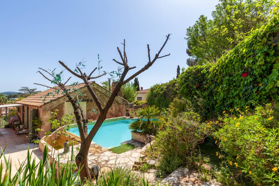 60 M² Apartment ∙ 1 Bedroom ∙ 4 Guests - Le Pradet