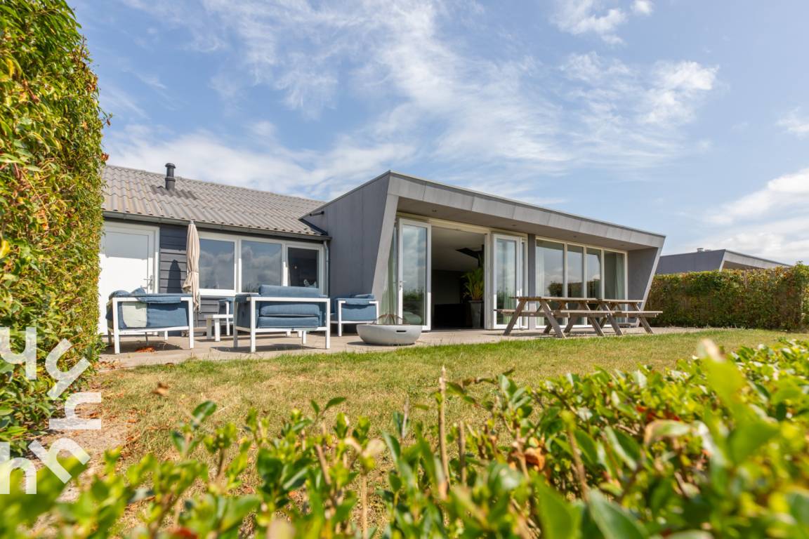 250 M² Ferienhaus ∙ 5 Schlafzimmer ∙ 12 Gäste - Nieuwvliet