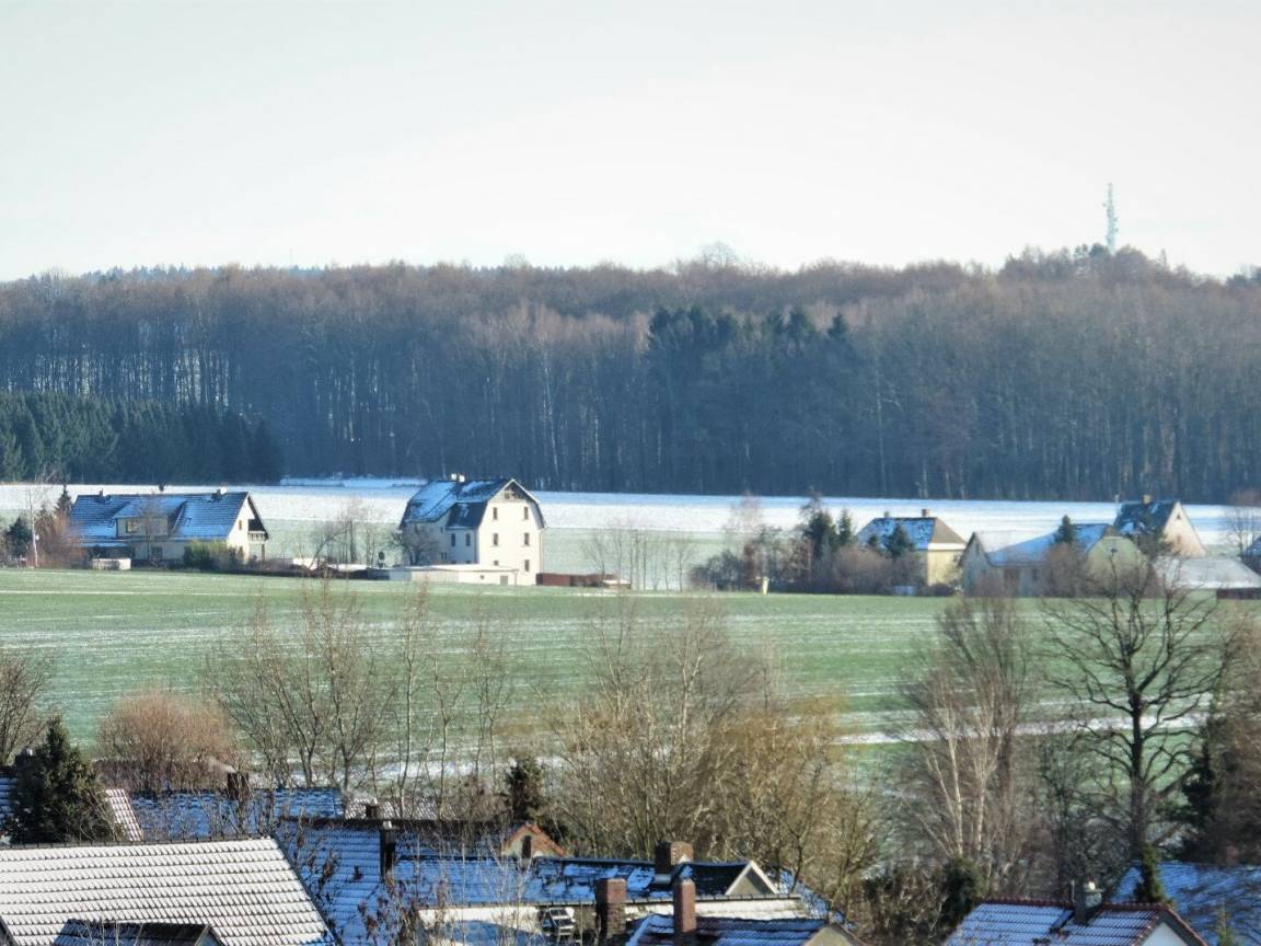 95 M² Ferienwohnung ∙ 1 Schlafzimmer ∙ 6 Gäste - Hohenstein-Ernstthal