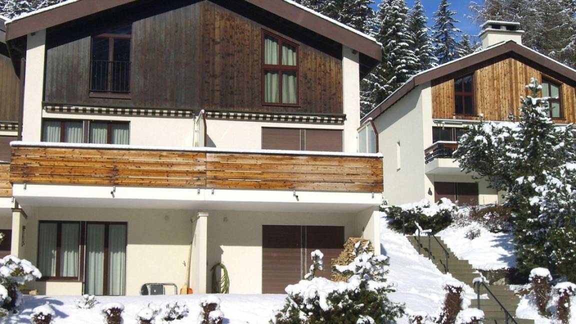 90 M² Ferienwohnung ∙ 2 Schlafzimmer ∙ 5 Gäste - Lenzerheide (Lai)