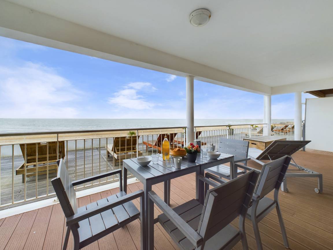 100 M² Apartment ∙ 3 Bedrooms ∙ 12 Guests - La Tranche-sur-Mer