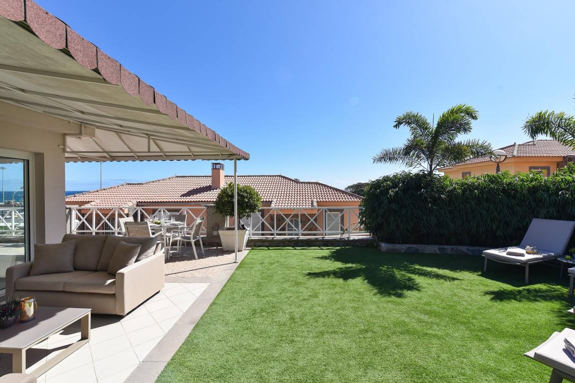 140 M² Chalet ∙ 3 Habitaciones ∙ 6 Huéspedes - Playa del Inglés
