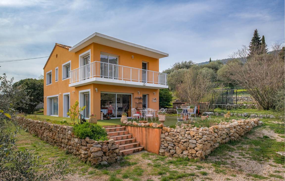 220 M² Maison De Vacances ∙ 6 Chambres ∙ 14 Personnes - Peymeinade