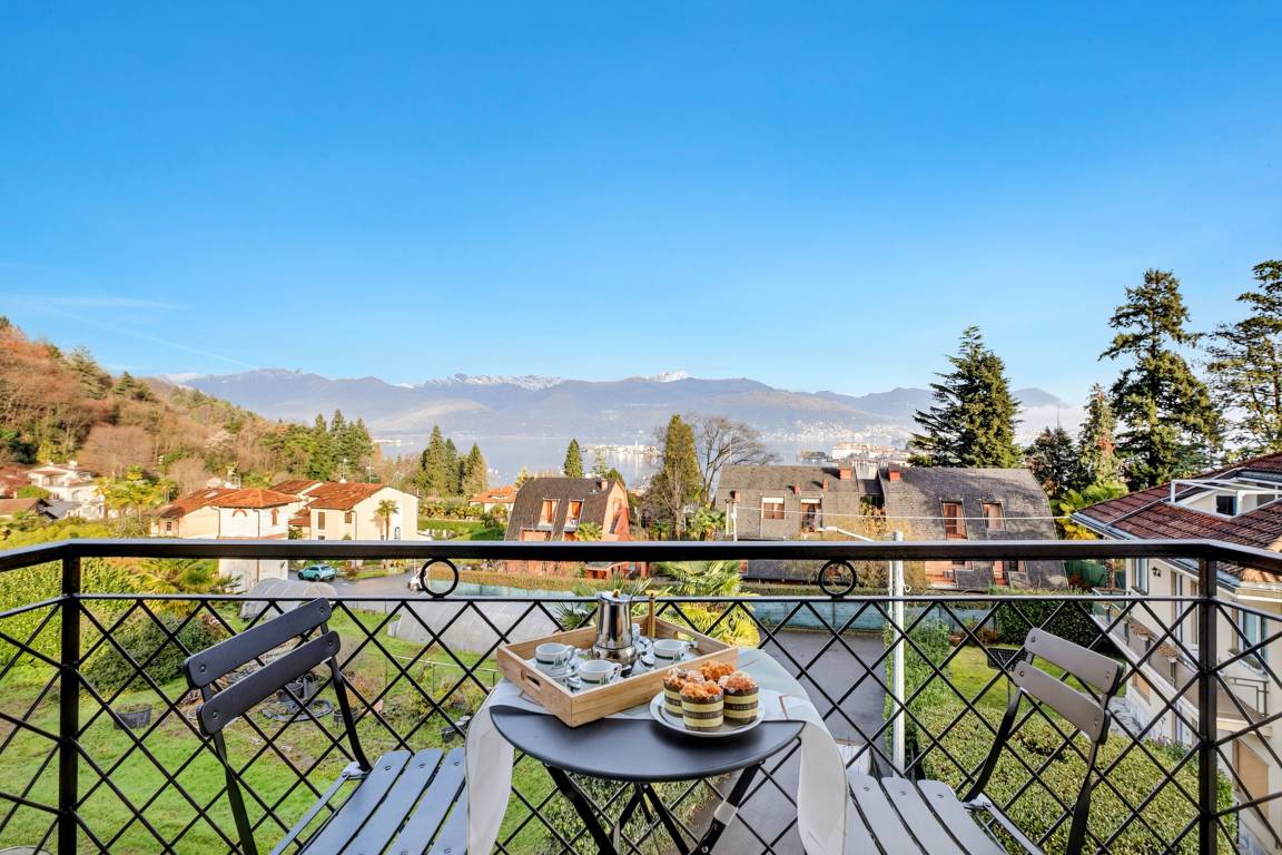 55 M² Apartment ∙ 1 Bedroom ∙ 3 Guests - Stresa