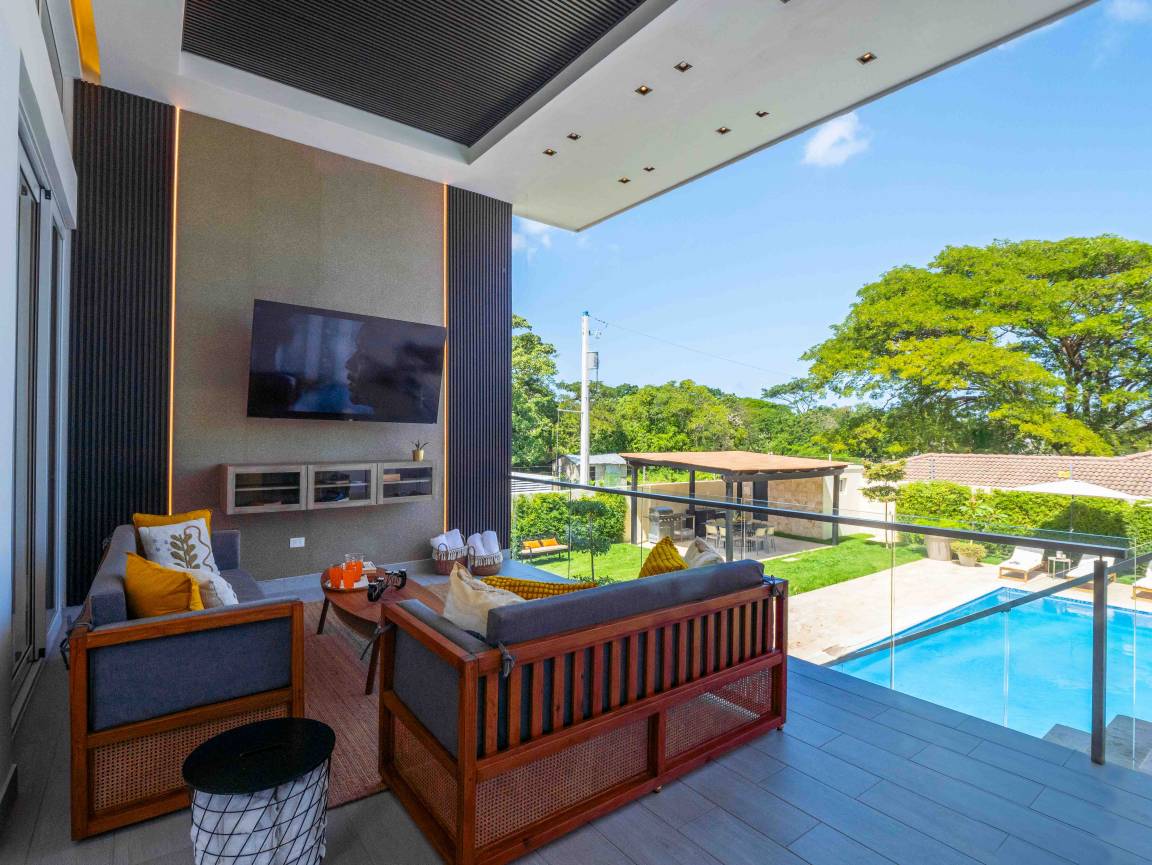 700 M² Villa ∙ 5 Bedrooms ∙ 15 Guests - Sosúa