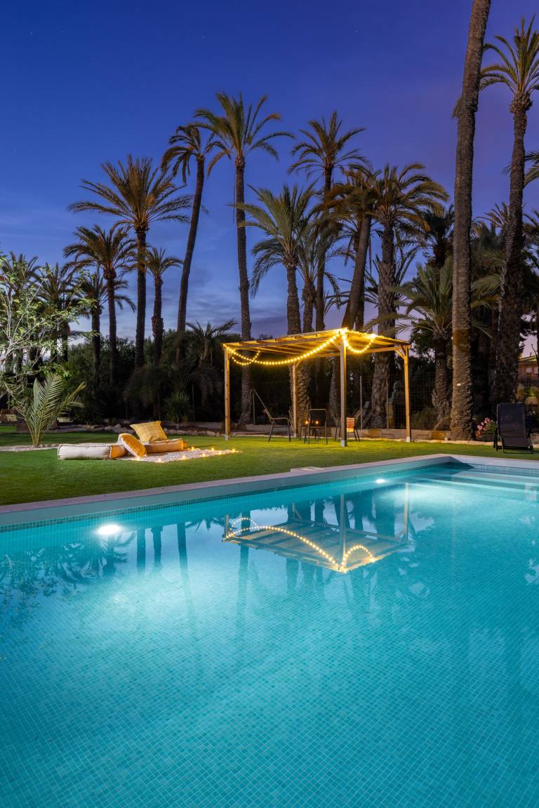 221 M² Villa ∙ 4 Chambres ∙ 8 Personnes - Elche