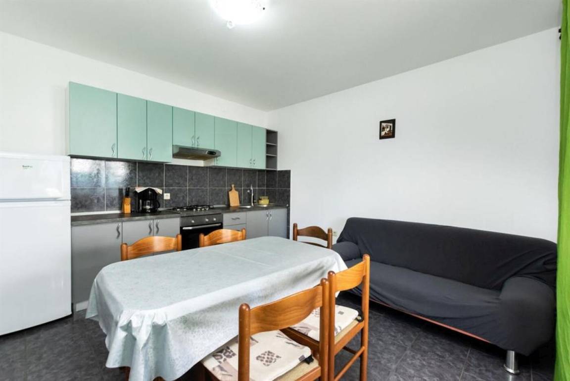 80 M² Apartamento ∙ 2 Quartos ∙ 6 Hóspedes - Lopar