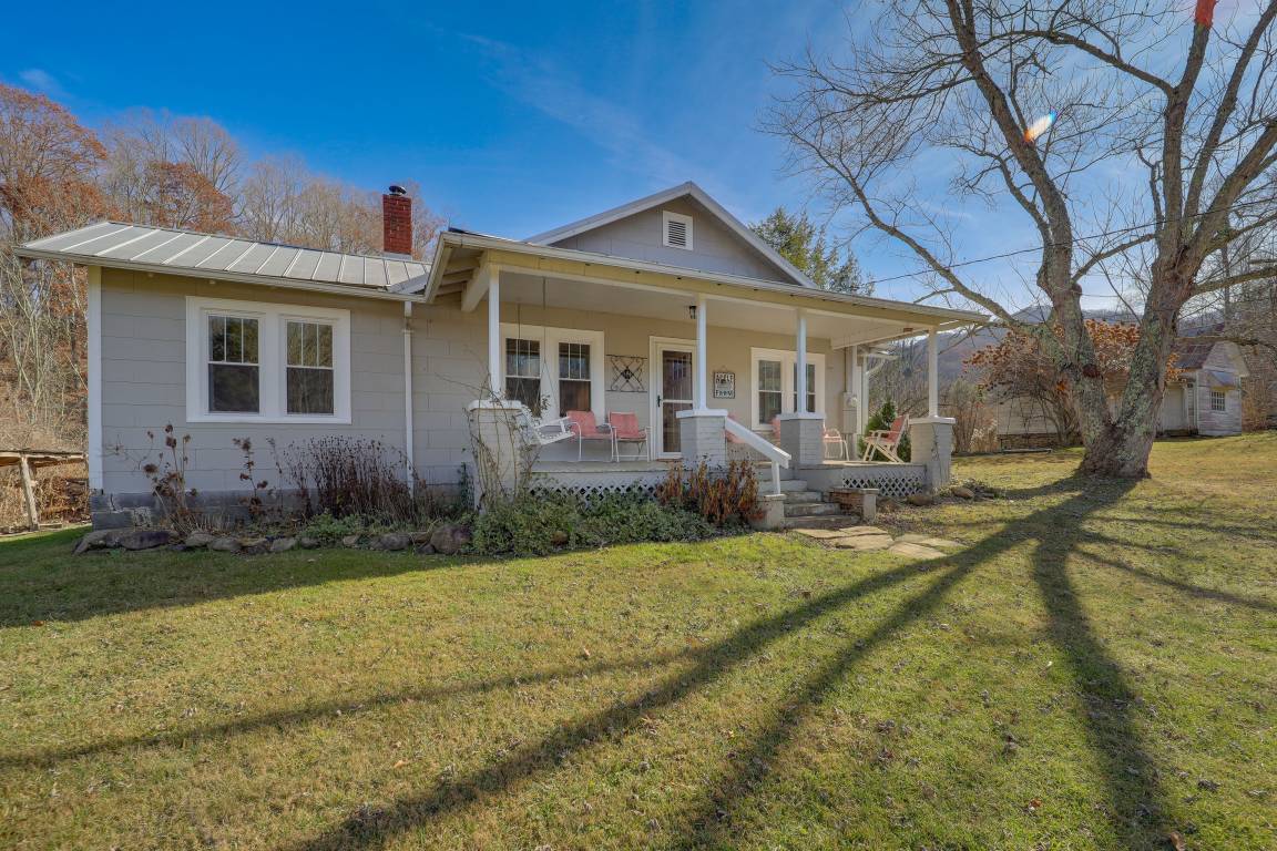 92 M² House ∙ 3 Bedrooms ∙ 6 Guests - Roan Mountain State Park, Roan Mountain