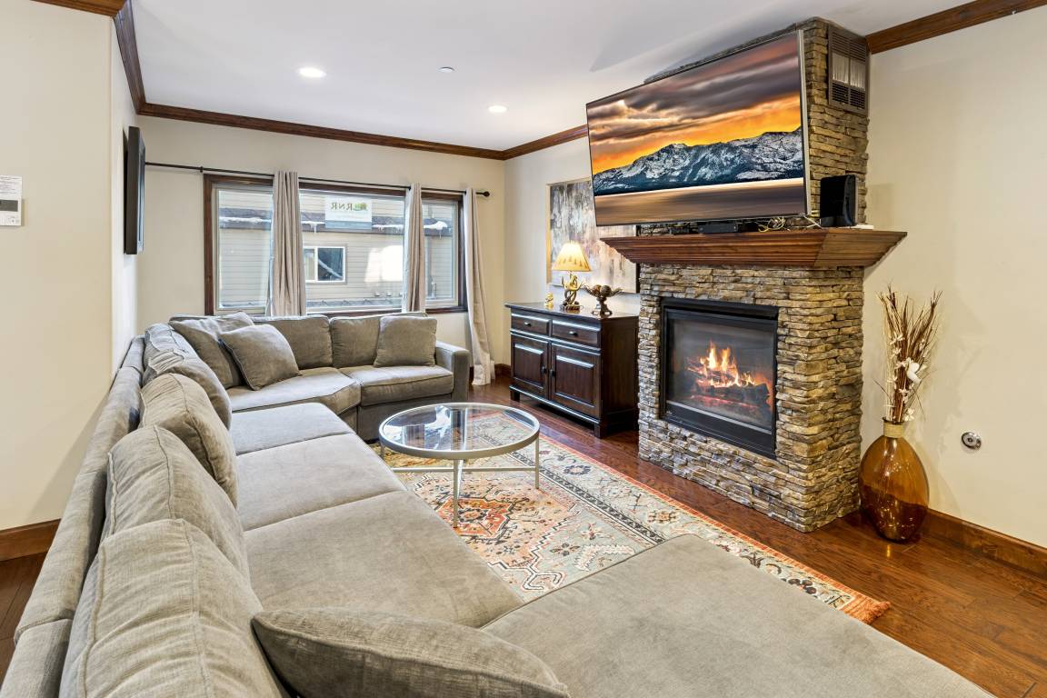 203 M² House ∙ 3 Bedrooms ∙ 10 Guests - South Lake Tahoe, CA