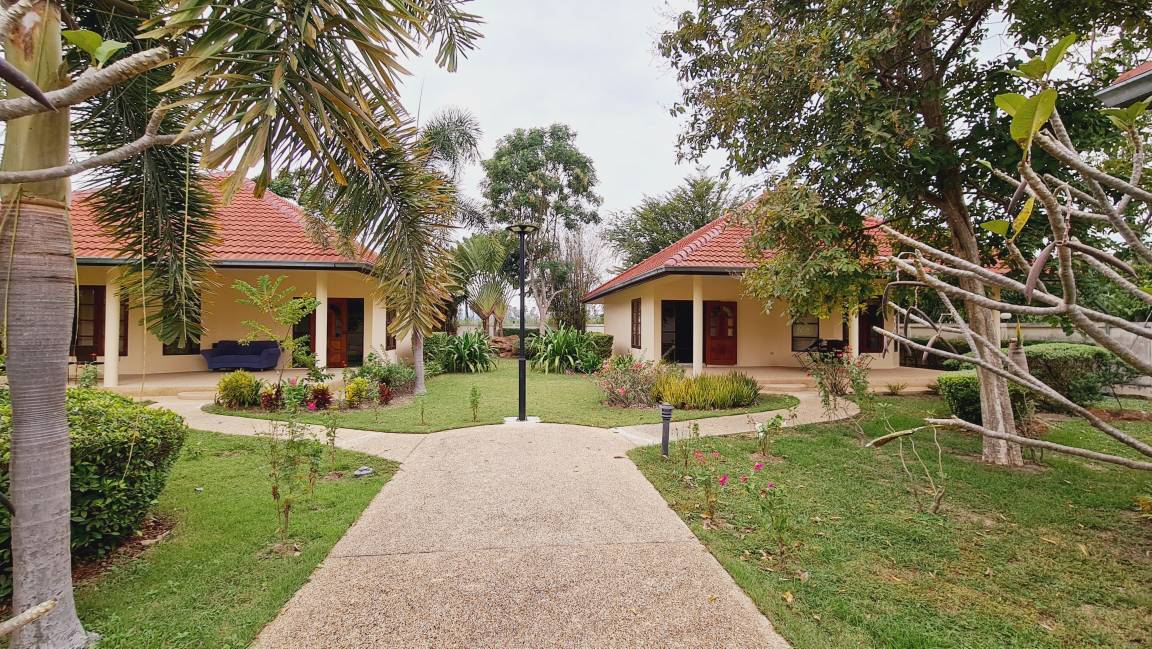 85 M² Maison De Vacances ∙ 2 Chambres ∙ 4 Personnes - Cha-am