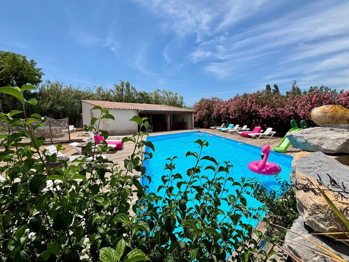 55 M² Ferienwohnung ∙ 1 Schlafzimmer ∙ 4 Gäste - Arles