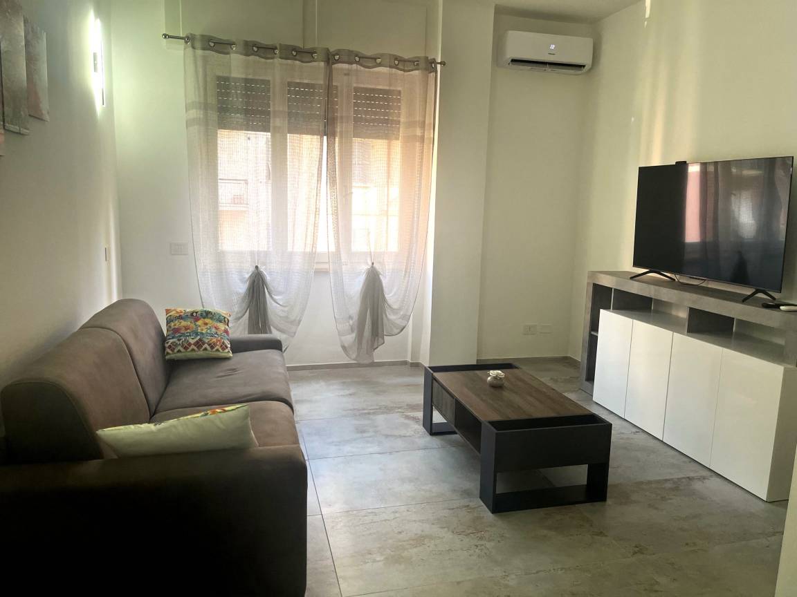 61 M² Huoneisto ∙ 1 Makuuhuone ∙ 4 Vierasta - Lerici