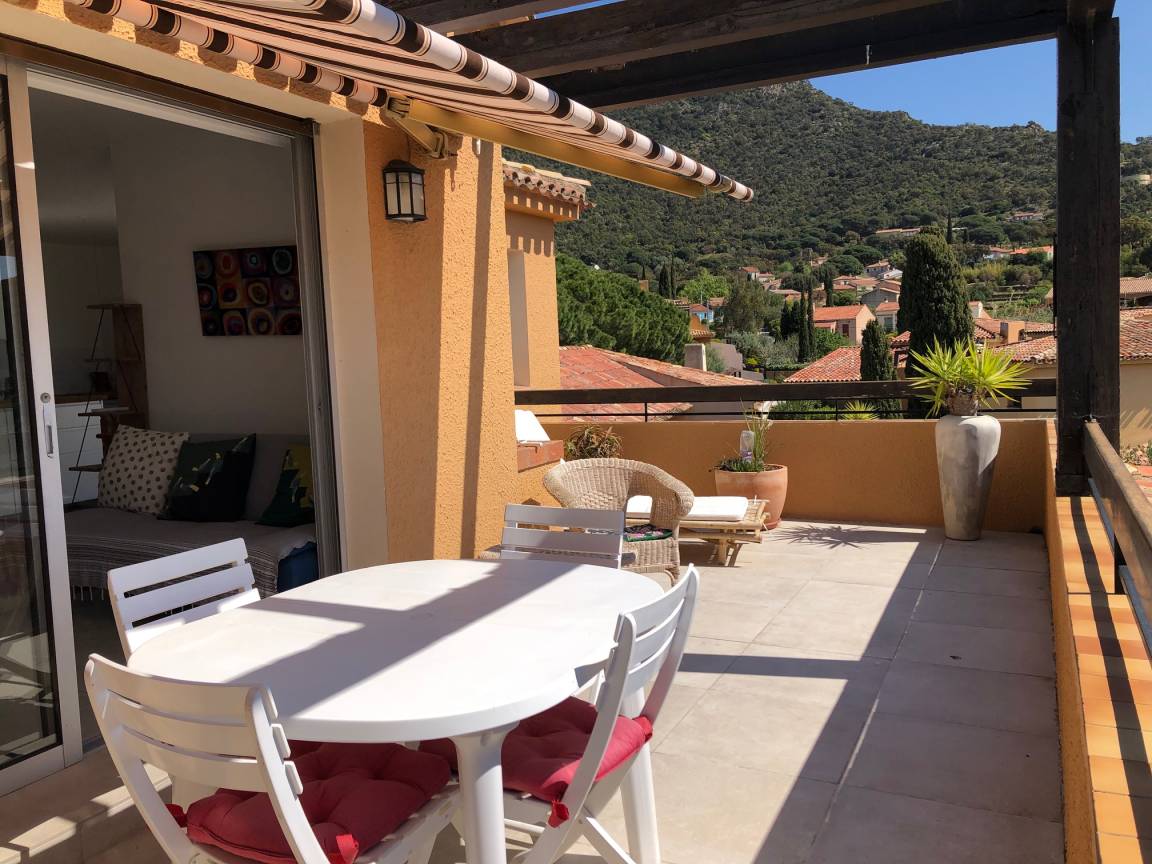 50 M² Appartement ∙ 1 Chambre ∙ 4 Personnes - Le Lavandou