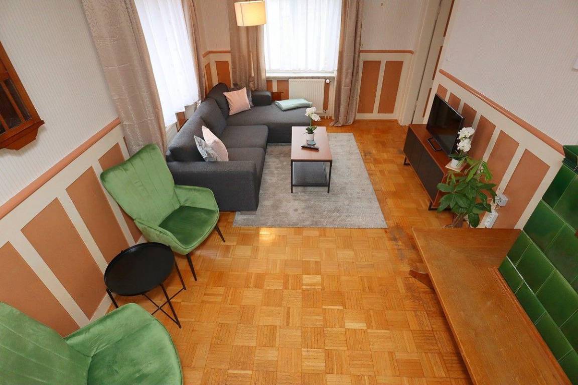 85 M² Ferienwohnung ∙ 3 Schlafzimmer ∙ 6 Gäste - Villingen-Schwenningen