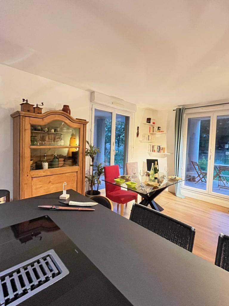 70 M² Huoneisto ∙ 2 Makuuhuonetta ∙ 4 Vierasta - Ventabren