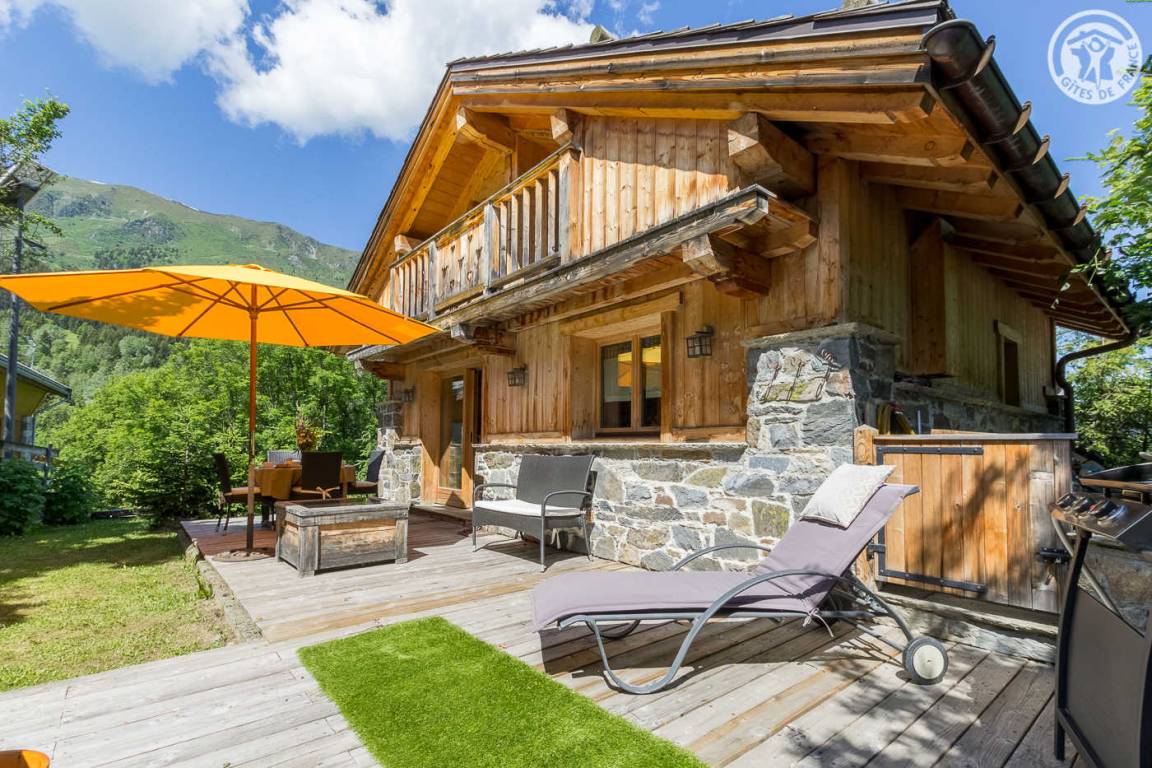 136 M² Gîte ∙ 4 Chambres ∙ 8 Personnes - Moutiers