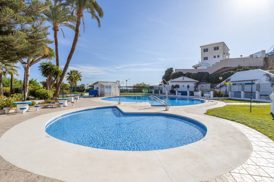 140 M² Ferienhaus ∙ 4 Schlafzimmer ∙ 8 Gäste - Frigiliana